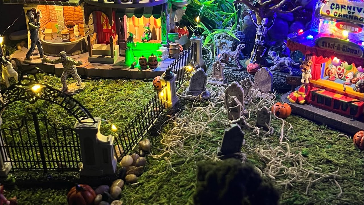 Spooky Town Halloween Village - YouTube