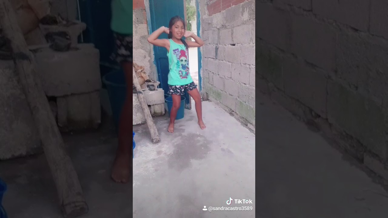 Sandra castro tik tok - YouTube