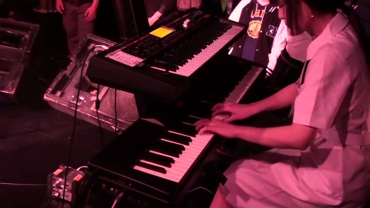 06 茎 electric mole Ver.(椎名林檎、東京事変コピー)/黒光林檎(くろびかりんご) - YouTube