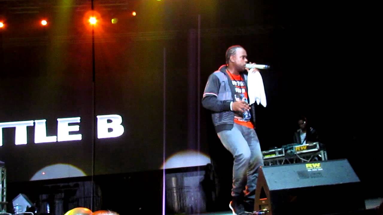 Kafu Banton #1 - Reggaeton Fest (www.reggae.com.pa) - YouTube