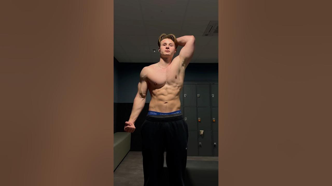 Physique update 94kg - YouTube