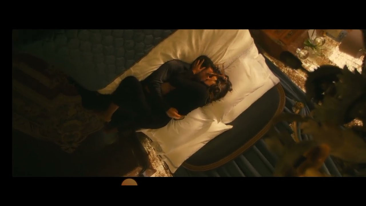 Priyanka Chopra Citadel Hot Scene 1x3 - YouTube