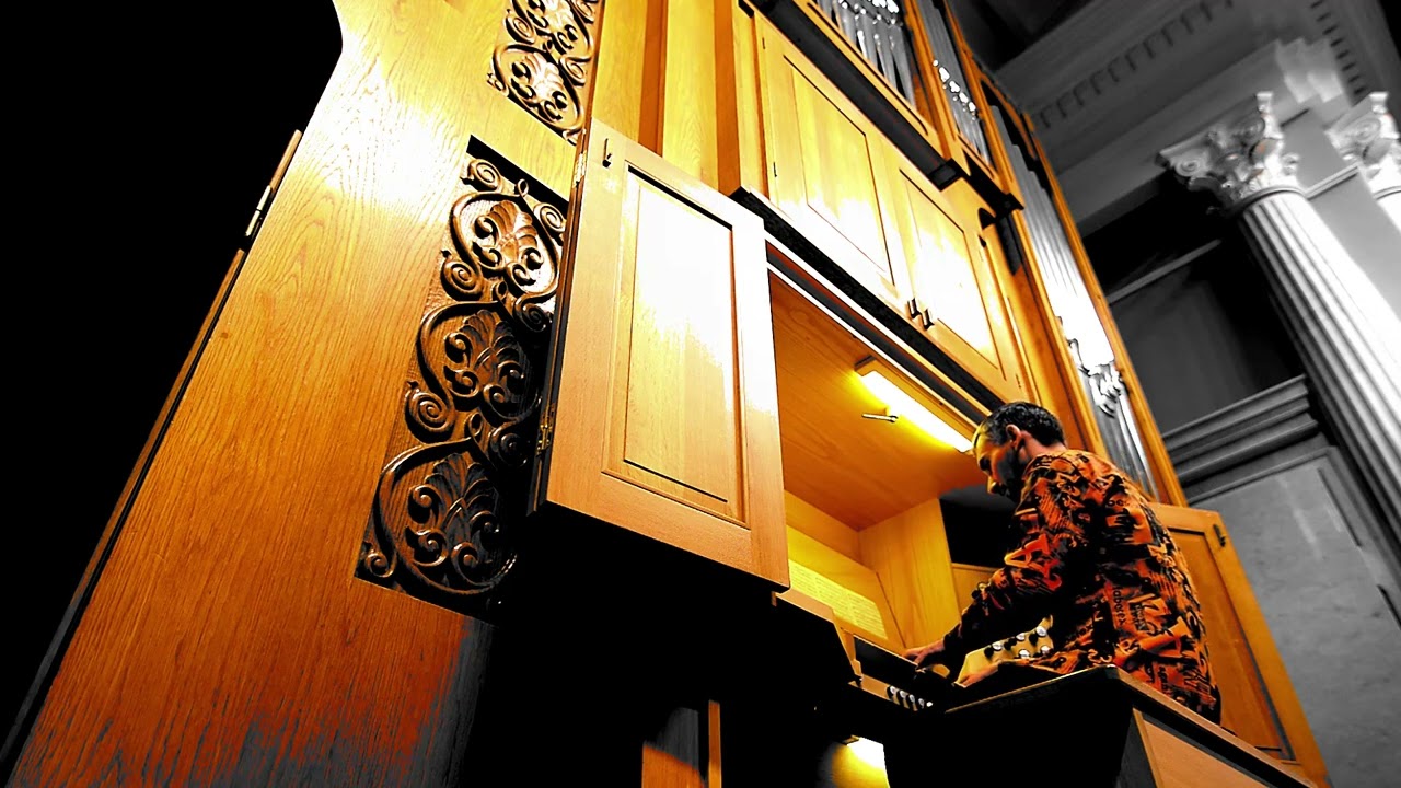 Leo Sowerby Very slowly(II) from Sonatina - YouTube