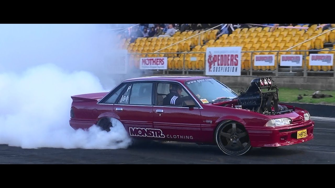 PRO CLASS TIP INS AT BURNOUT OUTLAWS 2 - YouTube