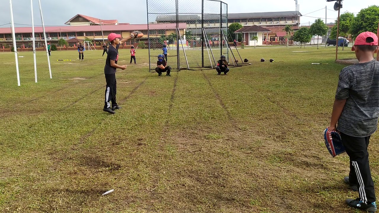 Traning pitching softball u12 - YouTube