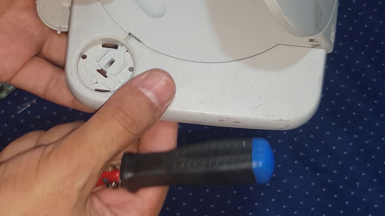 I Restored this Yellowed & Broken PSone - Retro Playstation Console ...