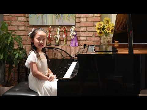 Melissa (Age 7) Mozart: Sonata in c k.545 1st movement - YouTube
