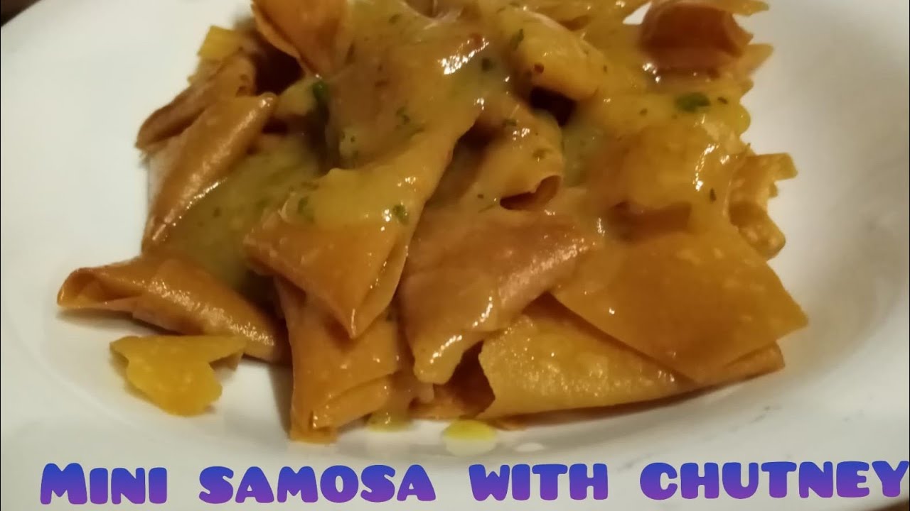 Mini samosa with yellow chutney recipe by aisha nadeem - YouTube