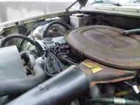Mercedes- Benz W123 230E Engine rinning - YouTube