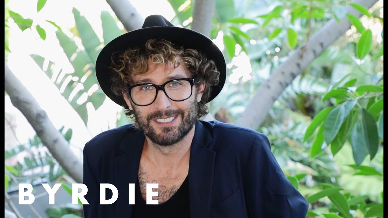 Celebrity Hairstylist Davy Newkirk's 5 Favorite Styling Products | Just ...