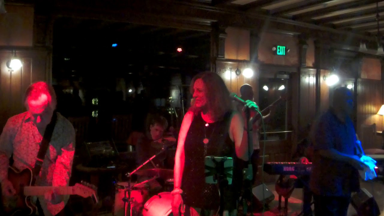 TENNESSEE WHISKEY (The Jon Bates Band featuring Steve Riddick & Debbie ...