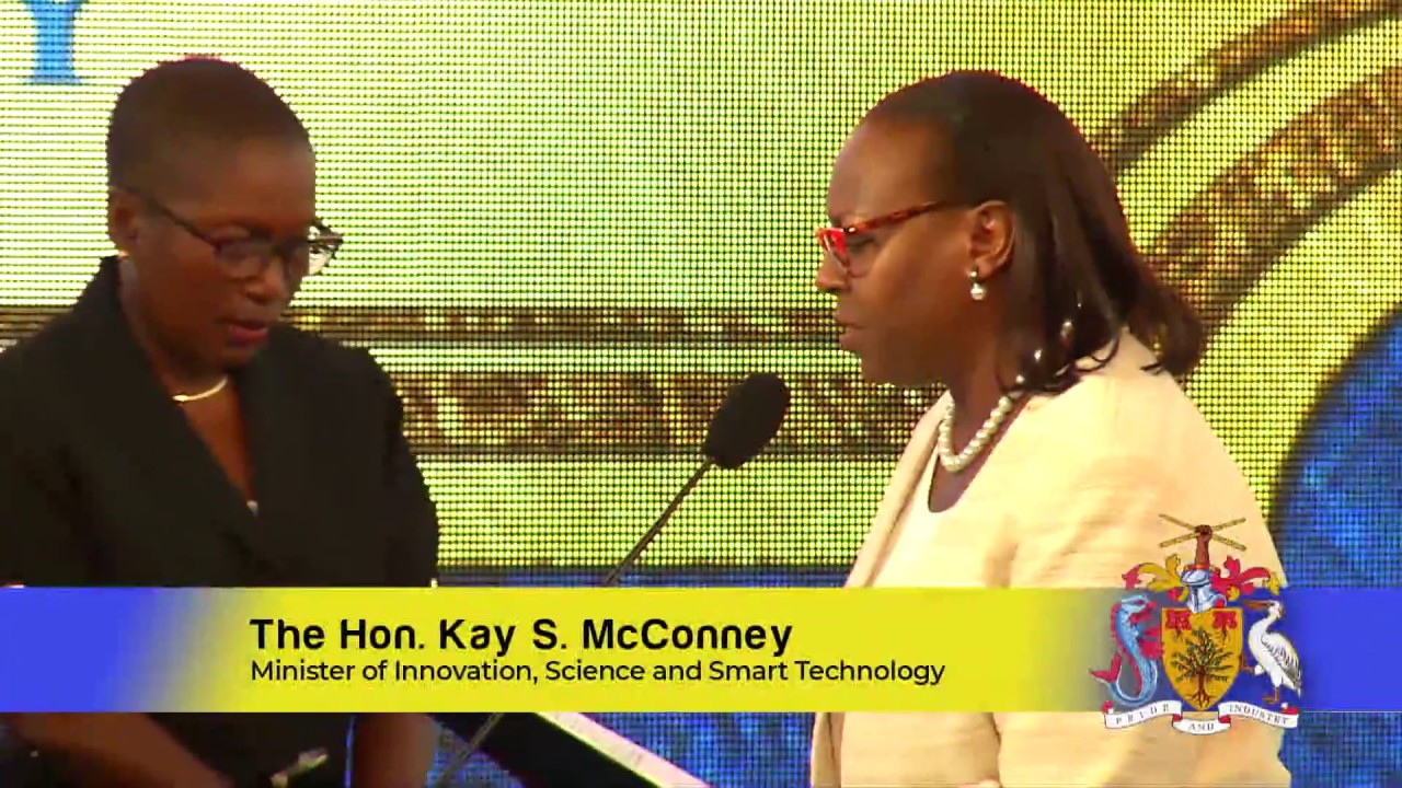 Senator Kay McConney swears oath as Minister of Government - YouTube