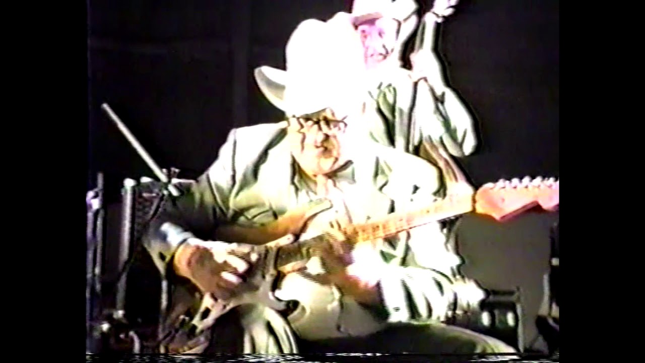 Eldon Shamblin - Panhandle Rag - YouTube