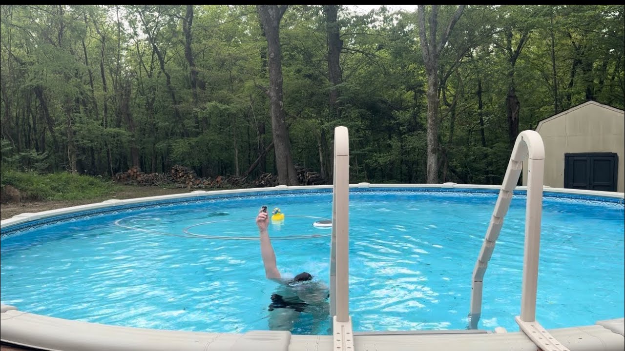 64 degree cold water dunk challenge in pool - YouTube