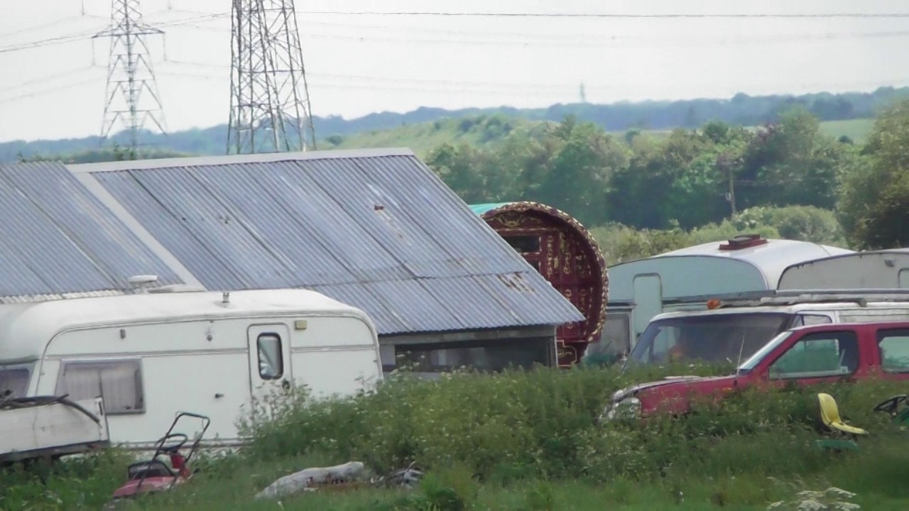 good Travellers Scrap metal etc near Burwell Fen Wicken fen 1Jun2017 ...