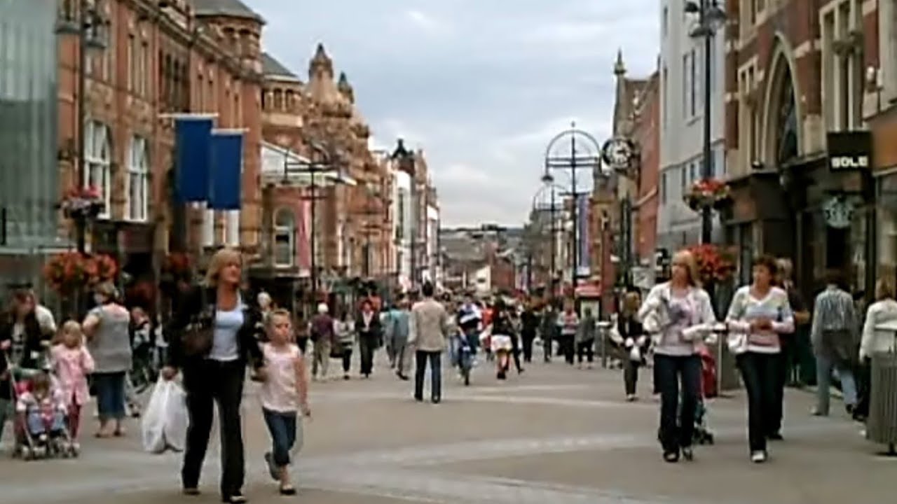Leeds 2007 England - YouTube