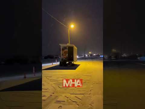 Malatya'da okullar tatil olmayınca öğrenci karla imtihanı...