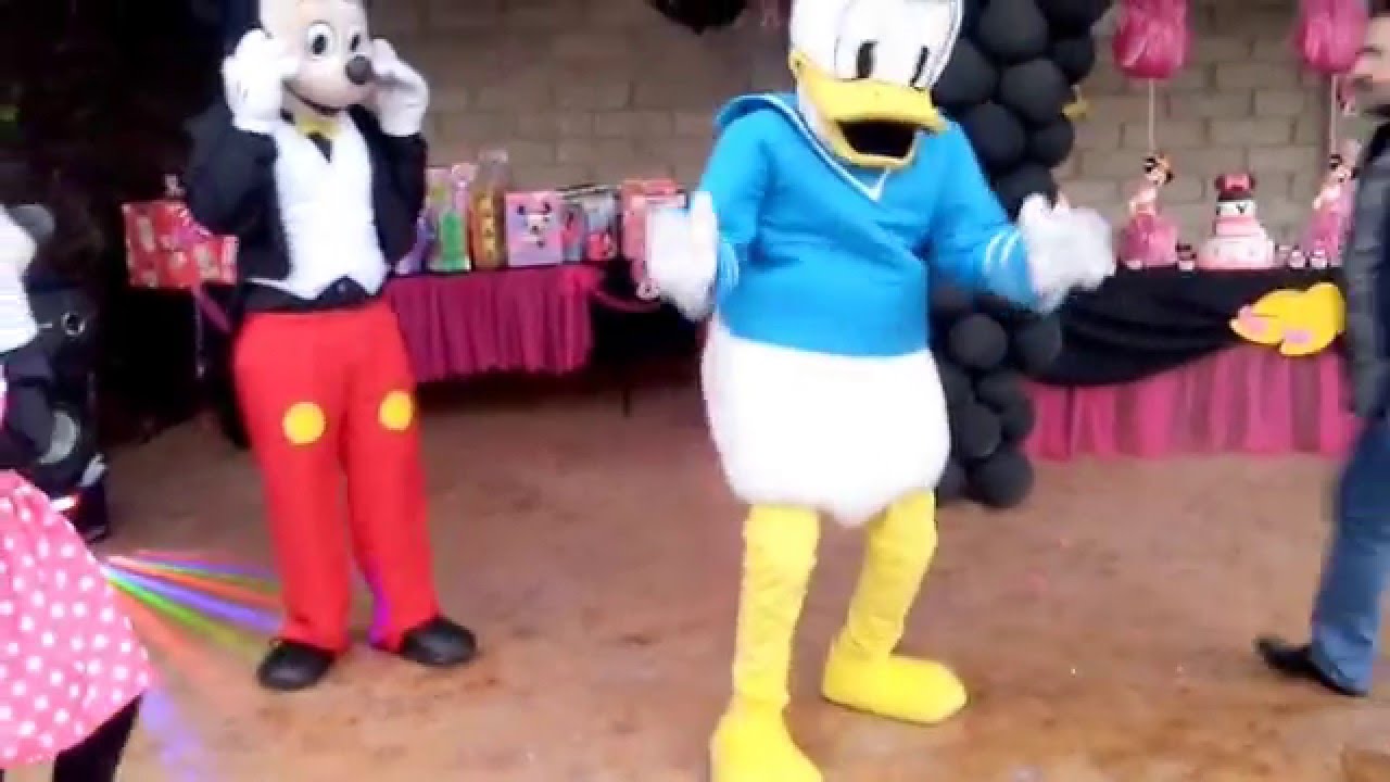 Disney Mickey Mouse Friends Twerking Donald Duck - YouTube