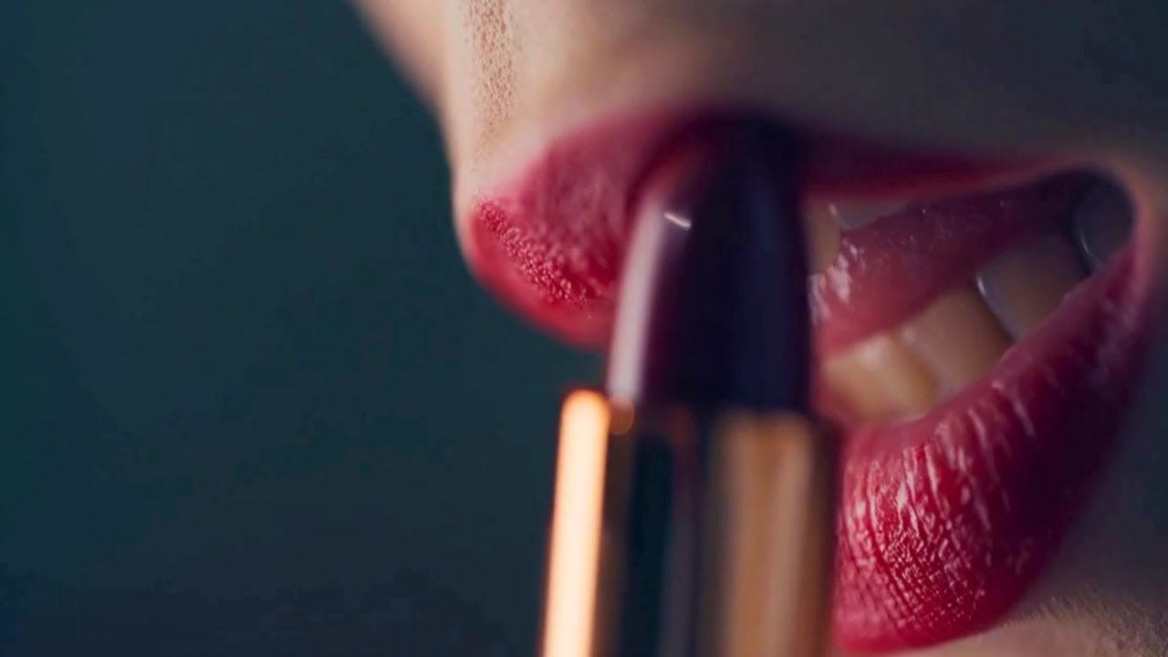 Art of Lip Makeup Photography | Lips Closeup - YouTube