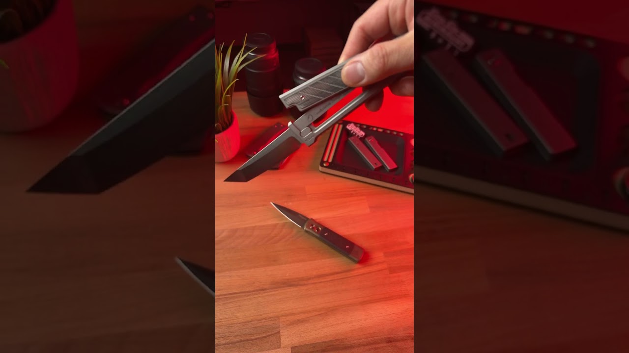 Gravity Knife vs Automatic Knife? 🤔 #shorts #youtubeshorts