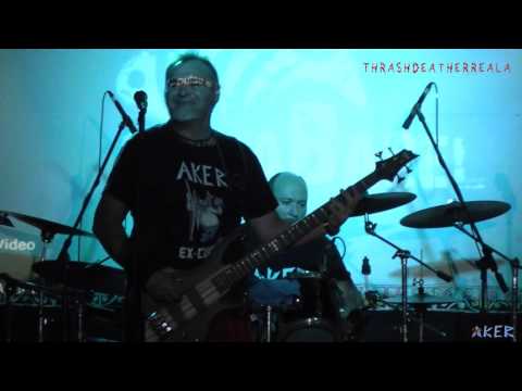 Aker - Sigue Igual (Sala Babel, 31-10-2015)