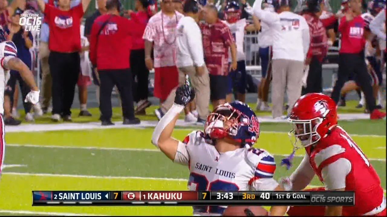 Saint Louis wins Hawaii State Football Championships - YouTube