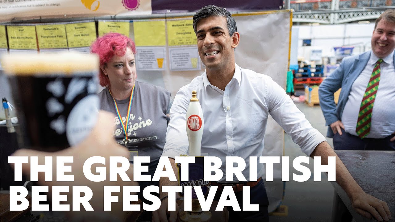 Rishi Sunak: Pours a Pint - YouTube
