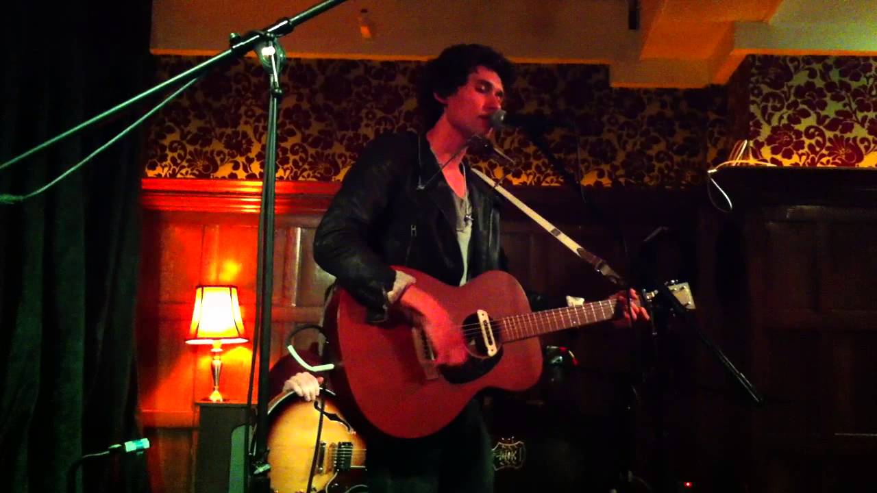 Sam Beeton - Bust It Loose (20/10/12) - YouTube