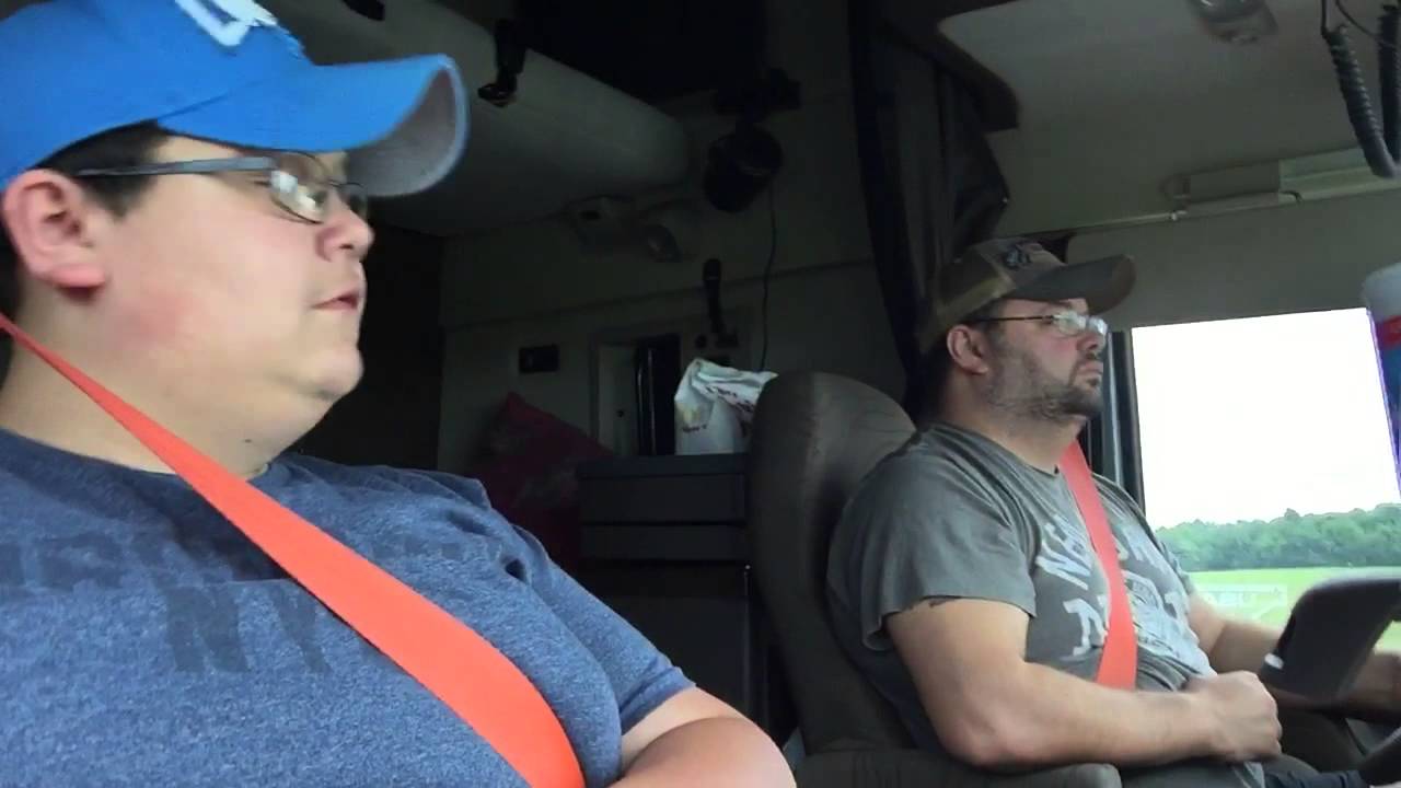 Scared dad while driving!! - YouTube