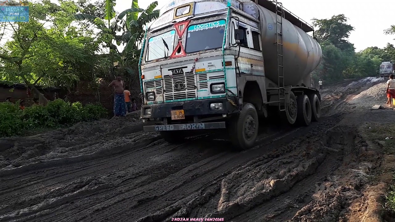 Tata Hyva 3118 Trucks & Tata 2518 Tanker At Mud Road | Indian Heavy ...