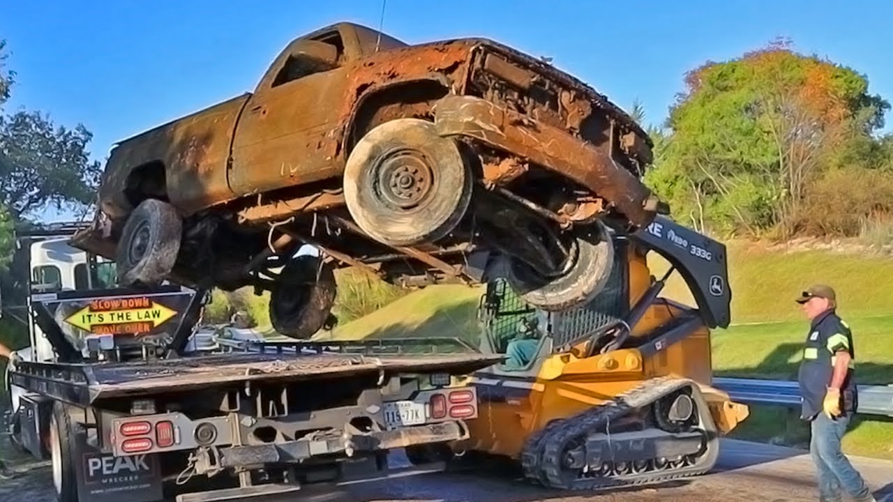 Found Old Rusty Truck Underwater In Lake! Scuba Diving Removing Cars ...