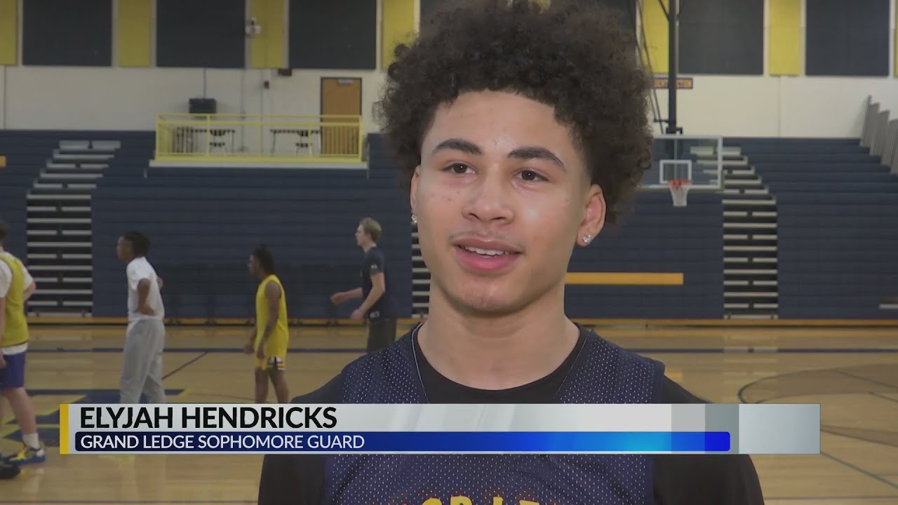Player of the Week Elijah Hendricks - YouTube
