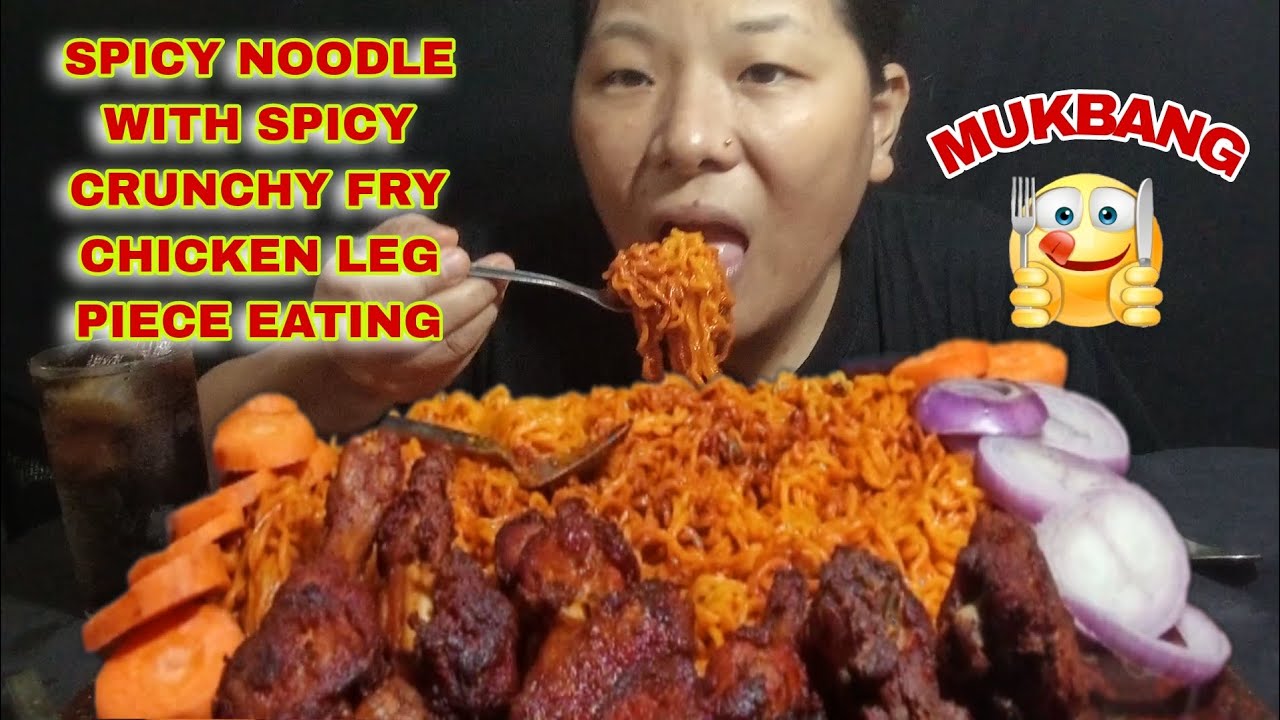 SPICY NOODLE WITH SPICY CRUNCHY FRY CHICKEN LEG PIECE EATING || CRUNCHY ...