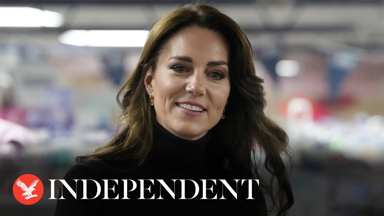 Princess Kate in hospital after undergoing abdominal surgery - YouTube