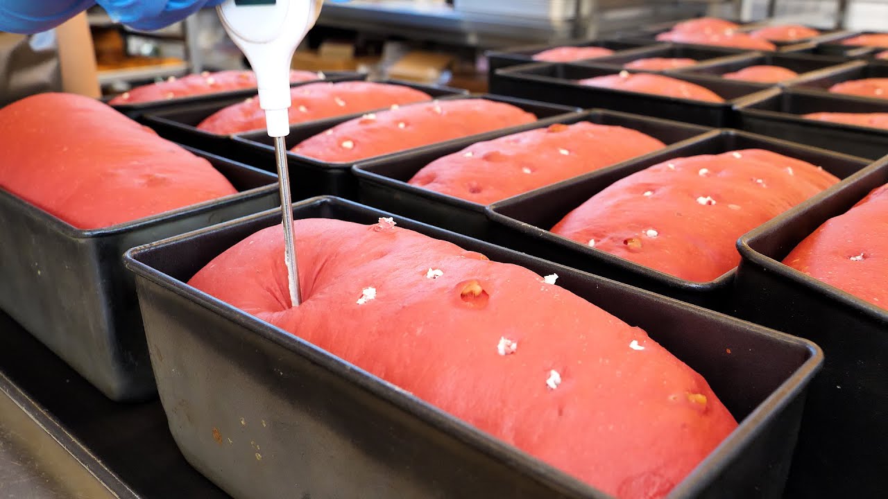 늦게가면 못먹는 식빵? 촉촉한 탕종 우유식빵과 빨간색을 띈 홍국식빵 만들기 making tangzhong milk loaf bread - korean street food ...