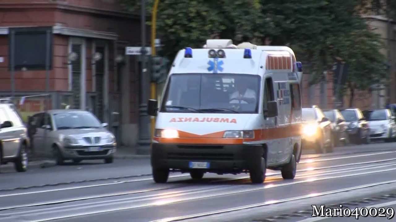 Ambulanza Croce Medica Italiana (compilation) - YouTube