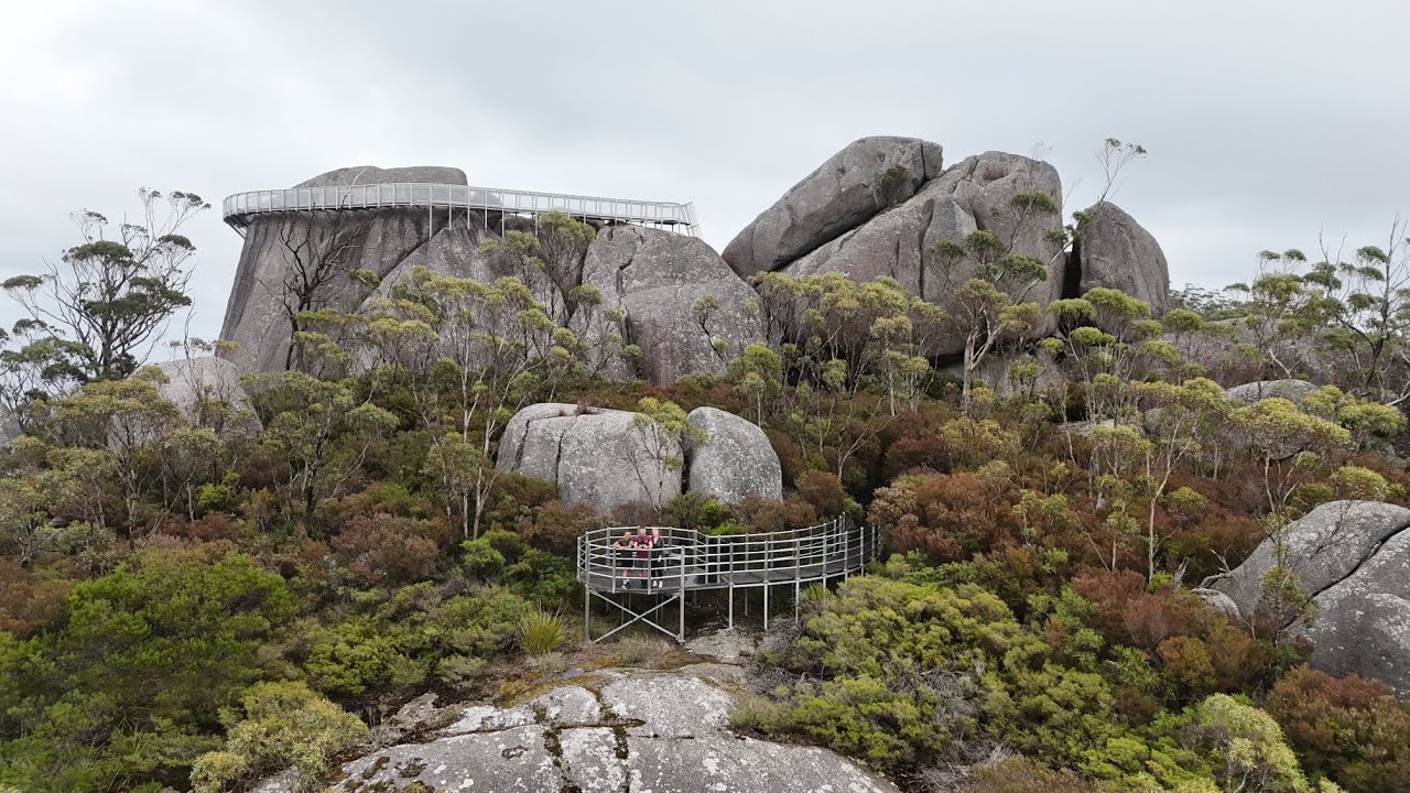 Climbing up Castle Rock #⛰️#GraniteRock #Skywalk #Porongurup - YouTube