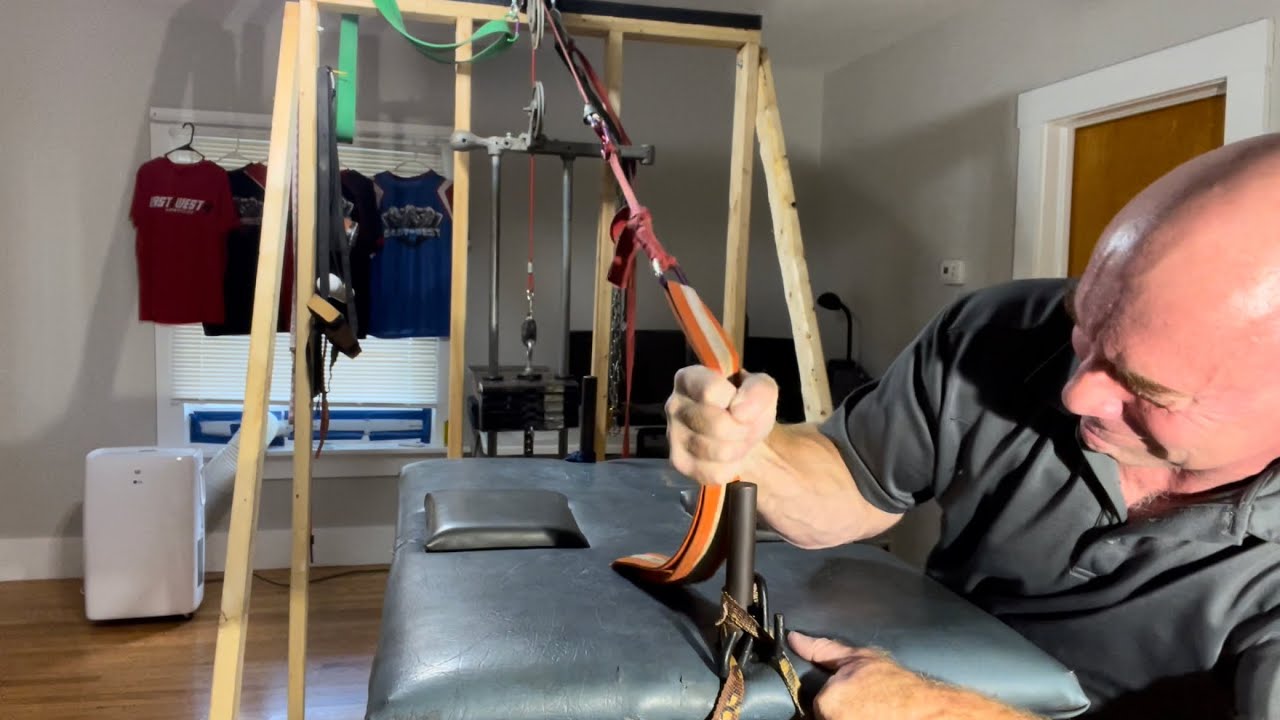 Max side pressure, strap pronation - YouTube