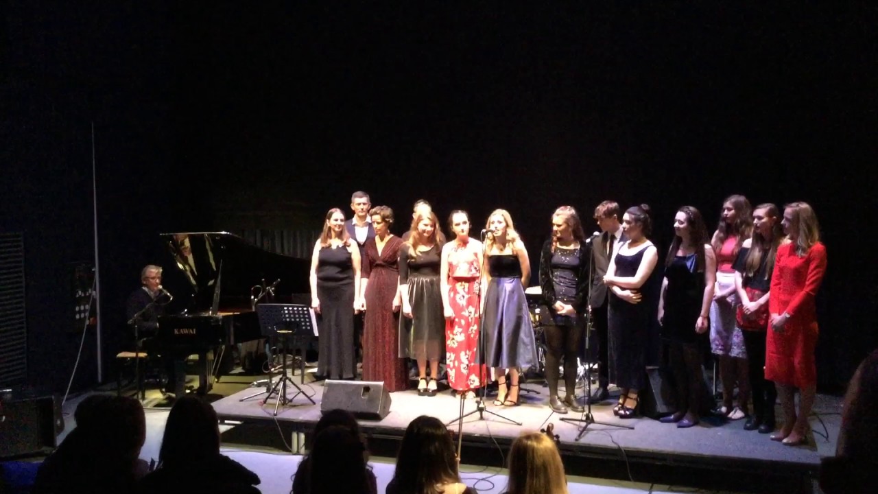 'Sing Me A Song' by Shaun Purcell - YouTube