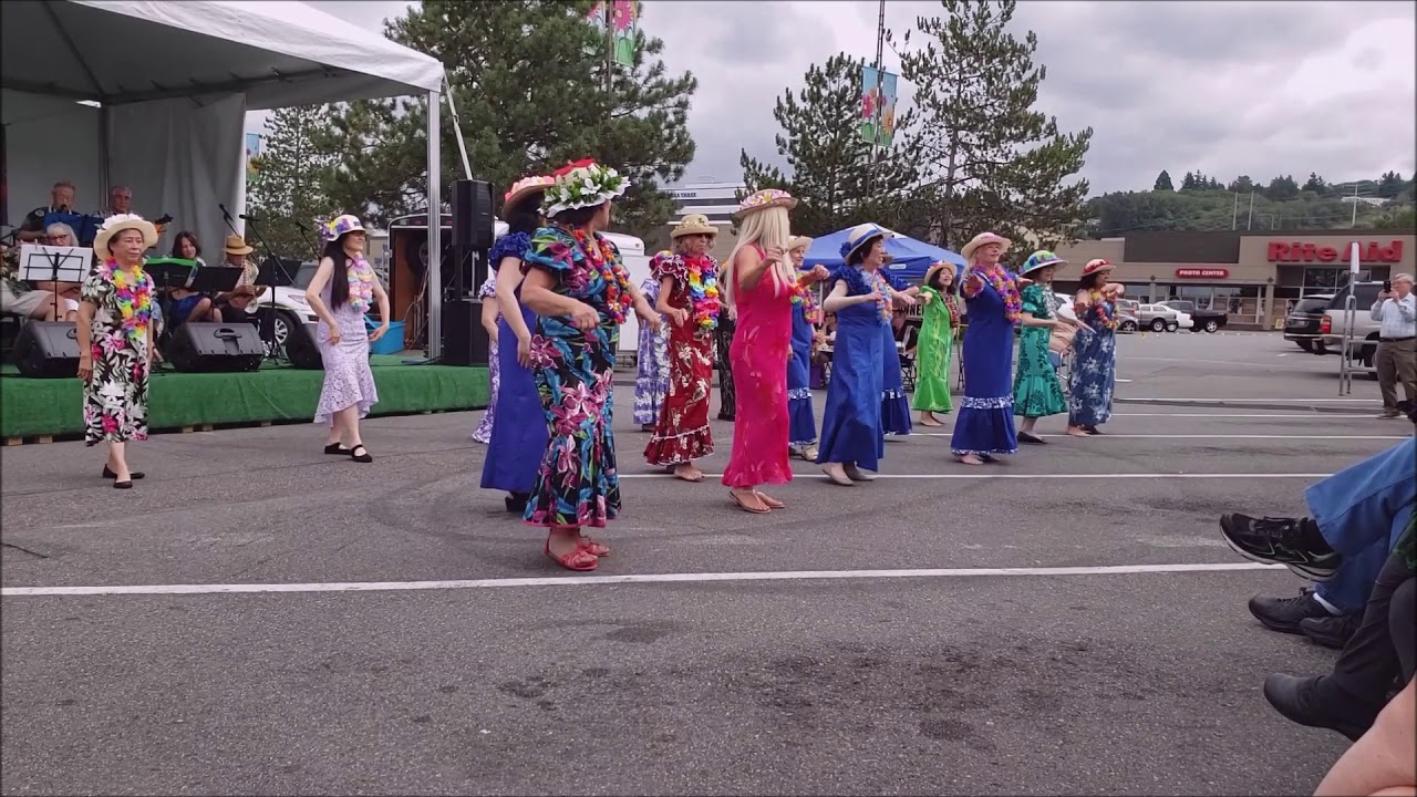 Kent Senior Center Hulas Sunday August 18 2019 - YouTube