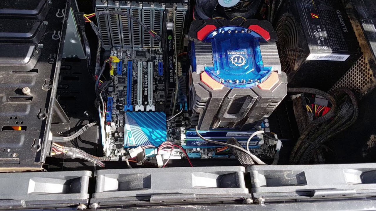 Rich guy threw this Gaming PC in the bin!!! - YouTube