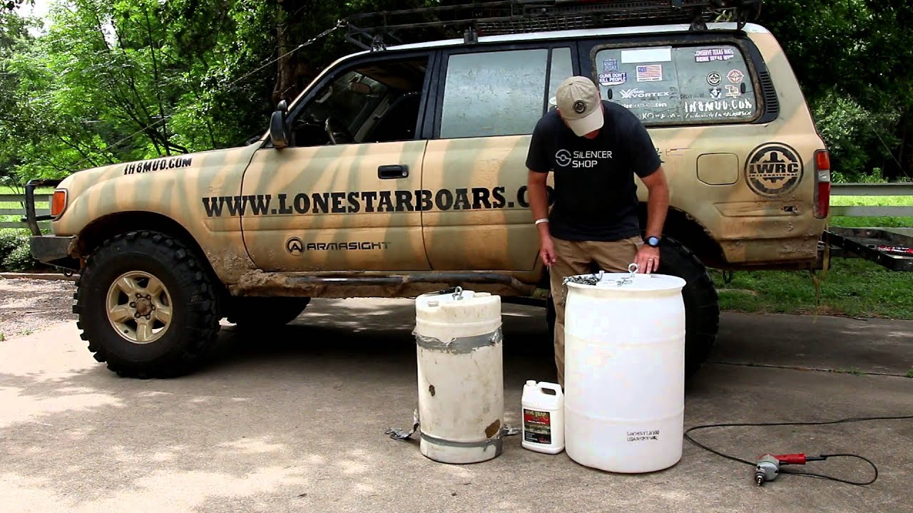 HOW TO MAKE A HOG ROLL BARREL hog hunting tips - YouTube