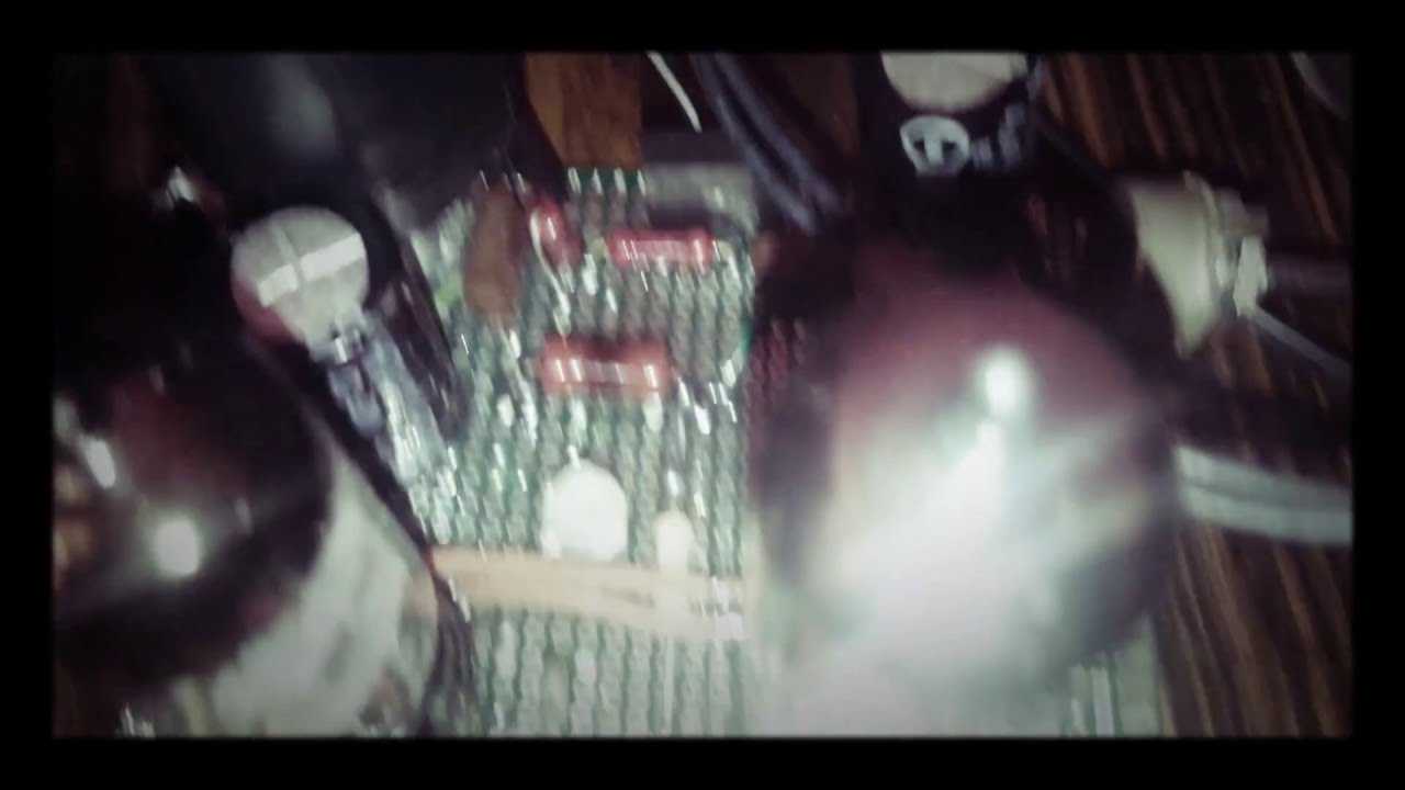 Vacuum Tube Wien Bridge Oscillator - YouTube