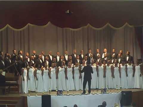 Gauteng Choristers - Xinkankanka by DC Marivate - YouTube