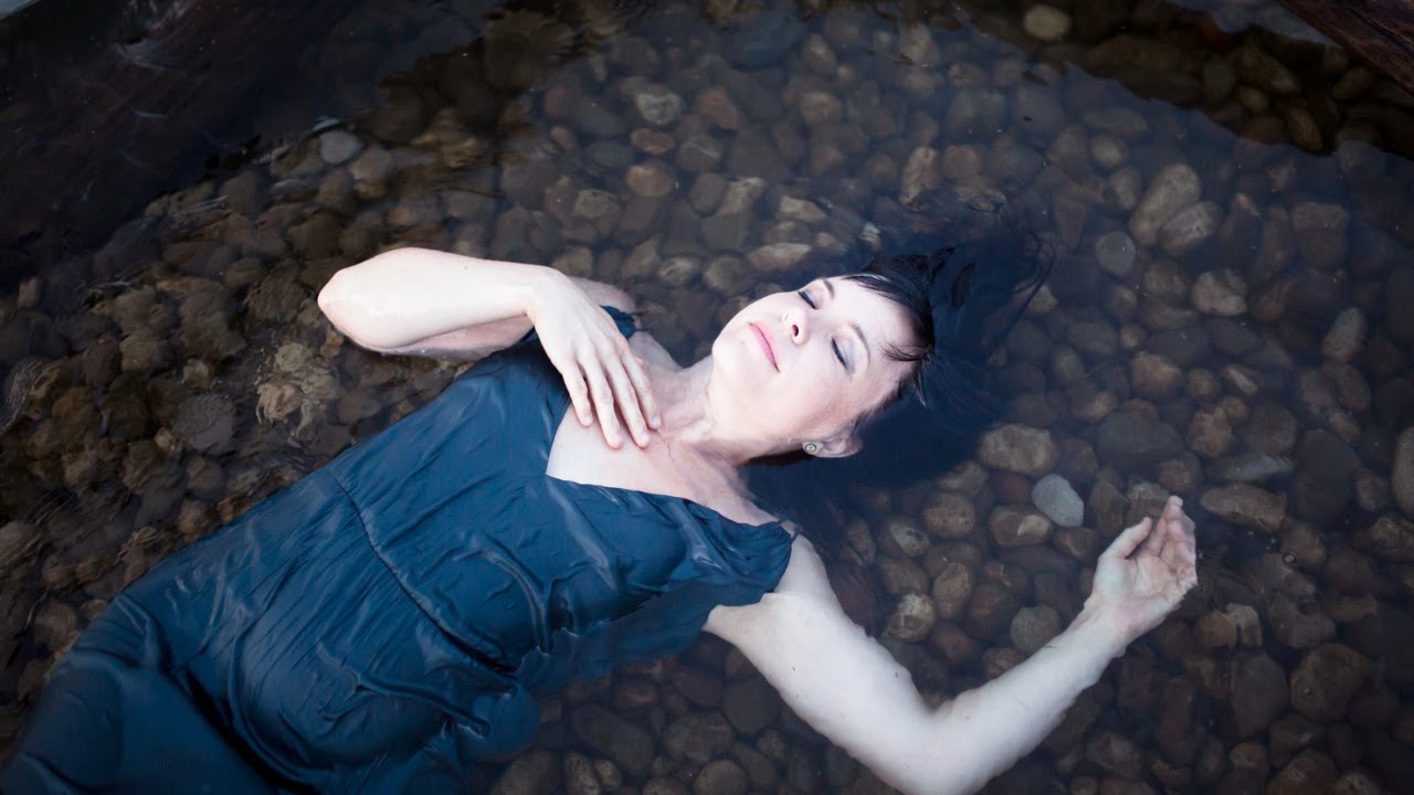 Modern/Contemporary Class with Lisa Emmons - YouTube