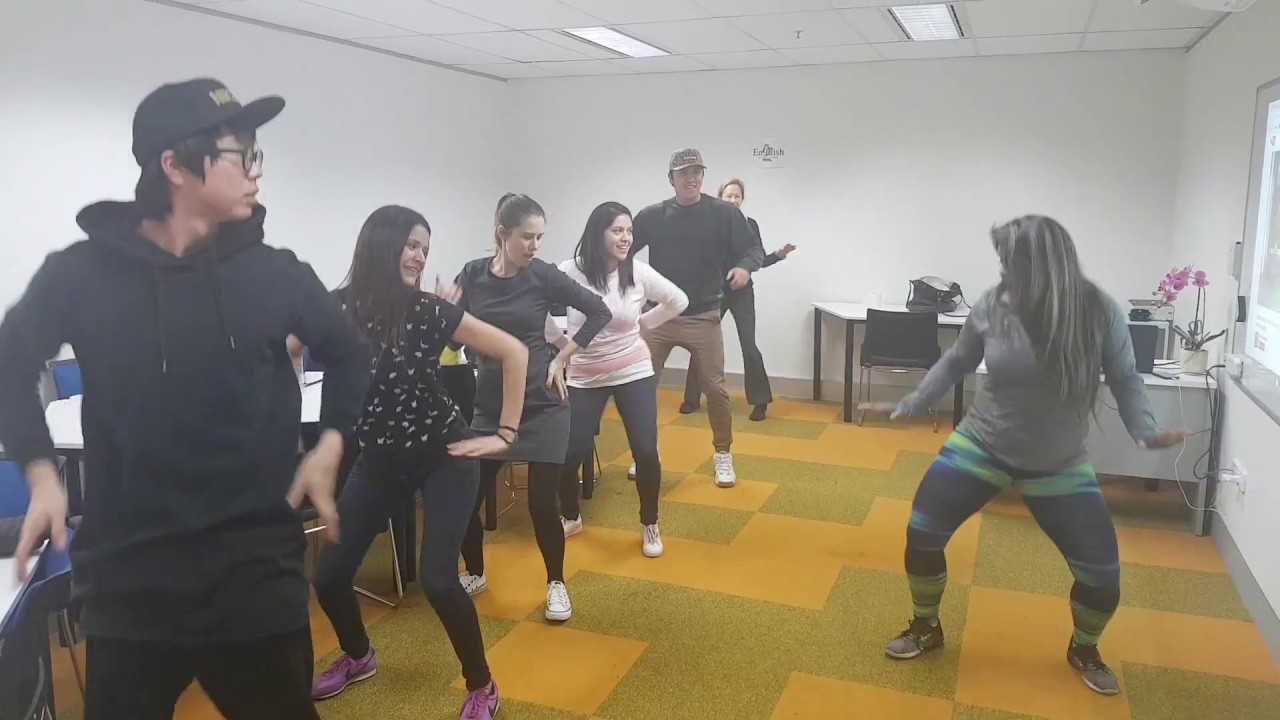 Our students dancing - YouTube