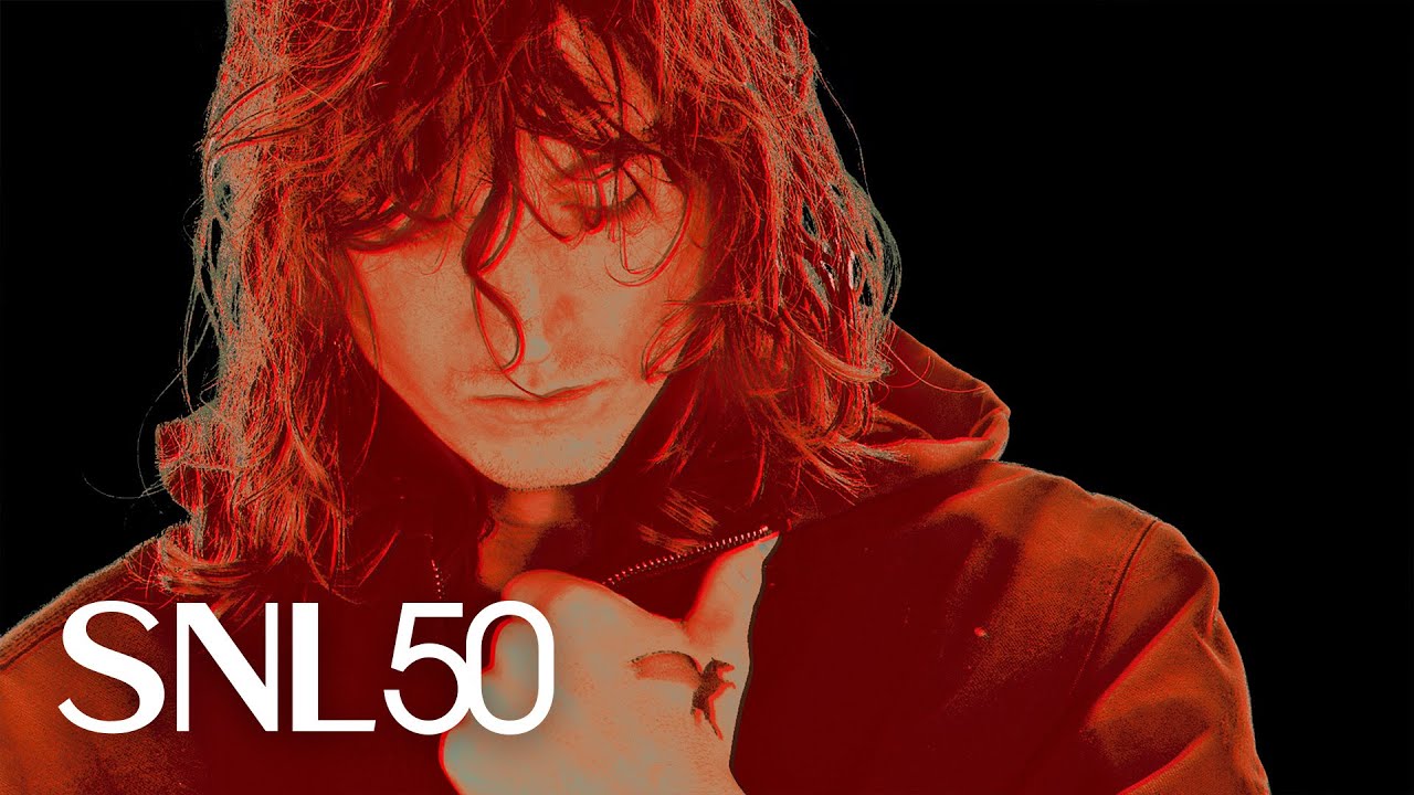 Mk.gee: ROCKMAN (Live) - SNL - YouTube