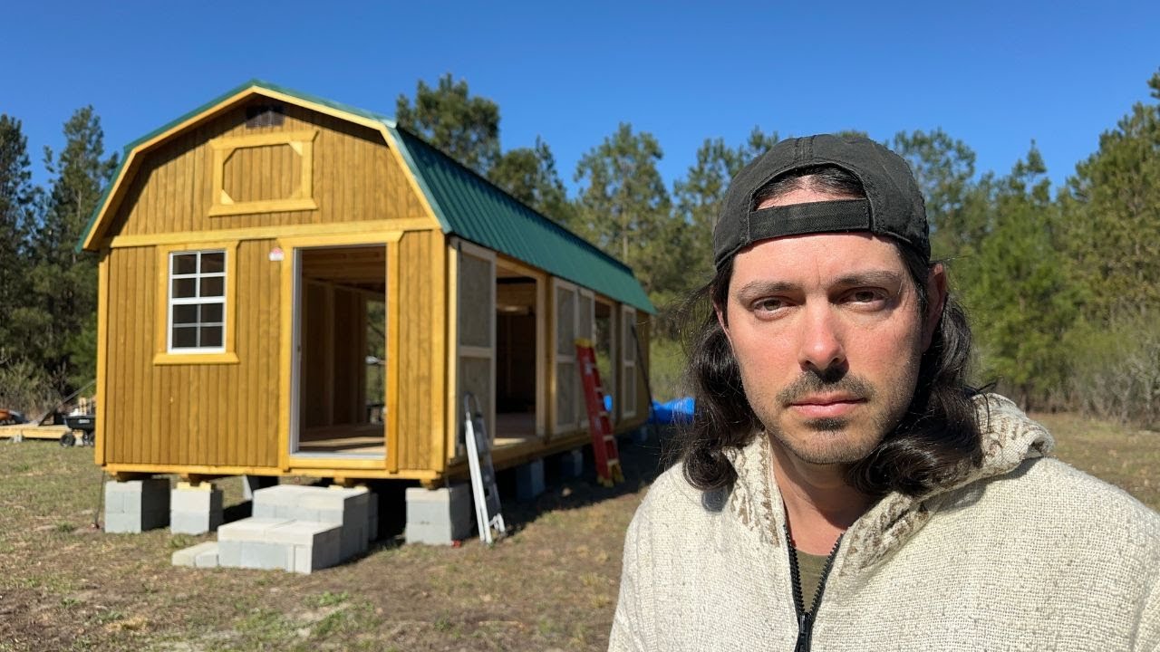 LIVING ALONE IN THE WOODS | Transforming My Shed Into An OFF-GRID CABIN ...