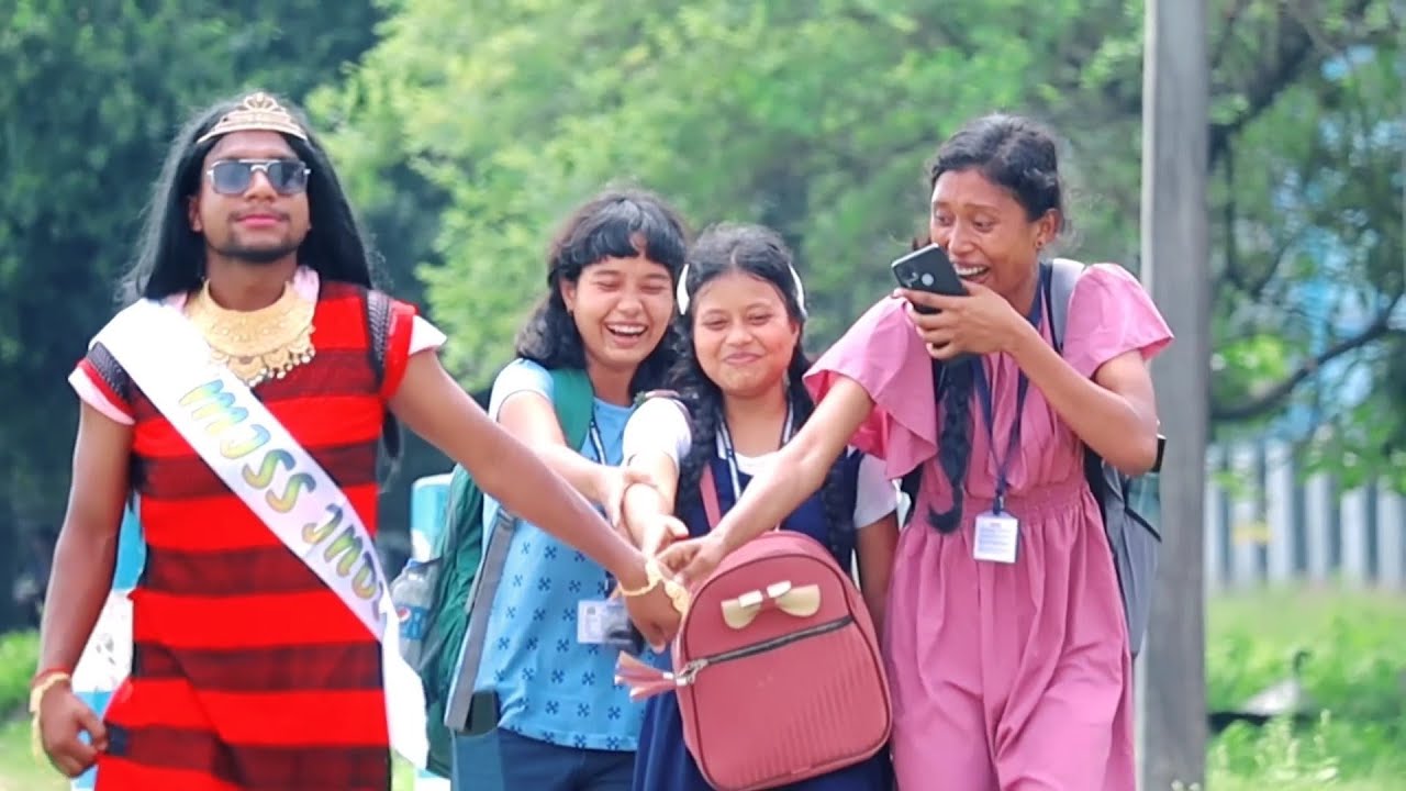 Walking Ladies style Prank|| Amazing reaction prank 🤭 - YouTube