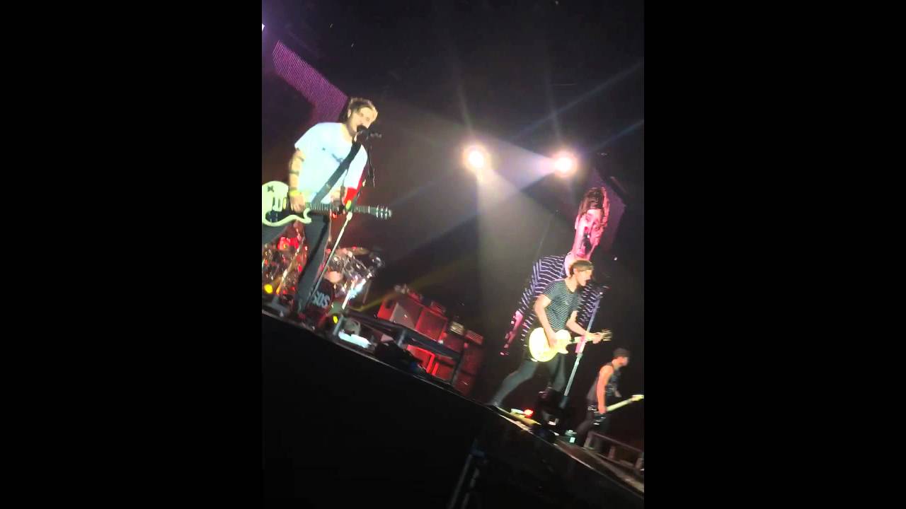 Catch Fire 5SOS Sounds Live Feels Live Cardiff 15/4/16 - YouTube